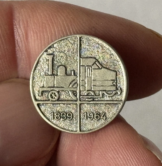 VINTAGE COMMEMORATIVE 1964 Dutch Enamel Locomotive Train Railway Pin ...