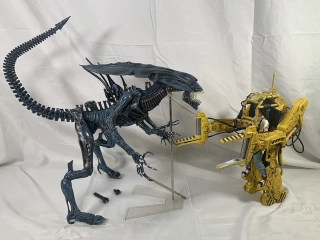 NECA ALIENS DIORAMA Alien Queen Ripley P-5000 Power Loader $250.00 ...
