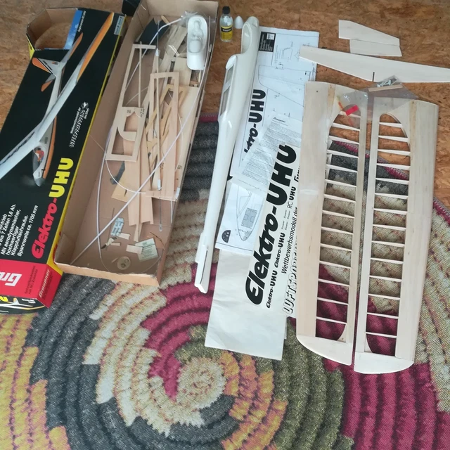 GRAUPNER RC-UHU BAUKASTEN - Bestnr. 4207 -- Rarität!! EUR 99,00 ...