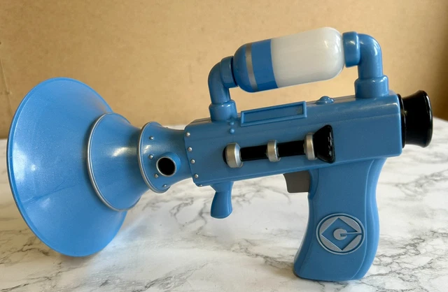 DESPICABLE ME - Minions Fart Gun Blaster Megaphone Thinkway Toys LIGHTS ...