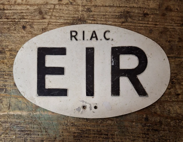 VINTAGE ROYAL IRISH Automobile Club EIR Touring Plate. £85.00 - PicClick UK