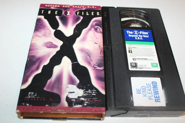 THE X-FILES - Beyond the Sea/E.B.E. (VHS 1996) David Duchovny, Gillian ...