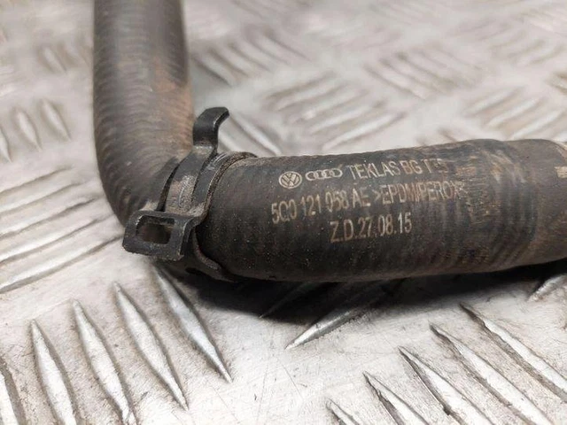 AUDI Q3 F3 5Q0121058AE Tuyaux de Liquide de Refroidissement 2.00 ...