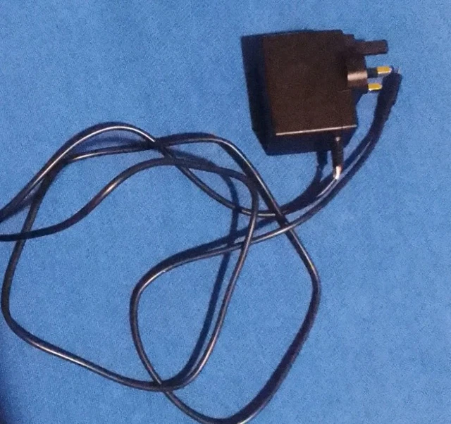 NINTENDO SWITCH CHARGER AC Adapter Model: YCC-SW001 See Description £2. ...