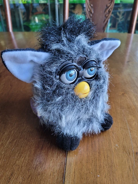 FURBY VINTAGE ORIGINAL Black And White Mink 1998 Movement And Sound £52 ...