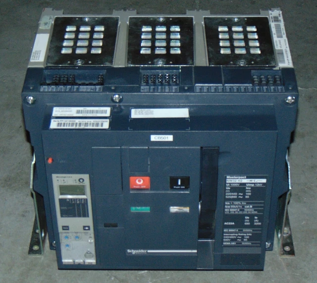 SQUARE D SCHNEIDER Masterpact Circuit Breaker 3200A NW32-H2 $5,000.00 ...