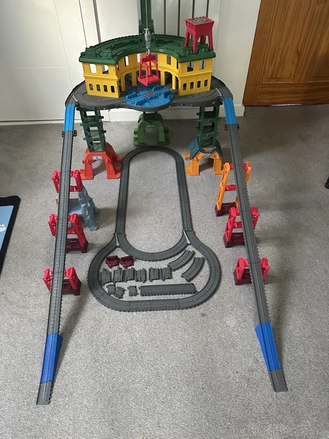 THOMAS TRACKMASTER SUPER Station Set COLLECTION ONLY £42.32 - PicClick UK