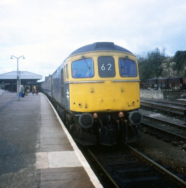 157 COLOUR RAILWAY Slide Class 33 D6553 No Details £2.99 - PicClick UK