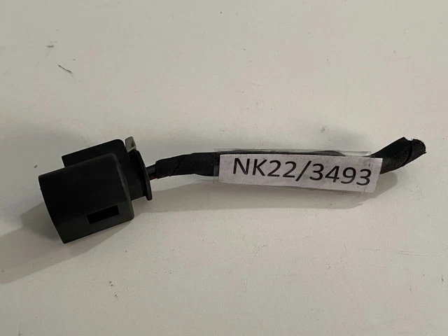 GENUINE MERCEDES BENZ Engine Wiring Loom Plug Connector A0525453826 ...