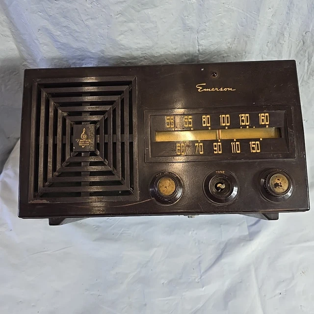 1953 EMERSON MODEL 756B AM Vacuum Tube Radio Bakelite Brown Case ...