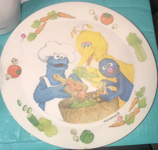 VINTAGE SESAME STREET Muppets Plastic Dinner Plate Big Bird Grover ...