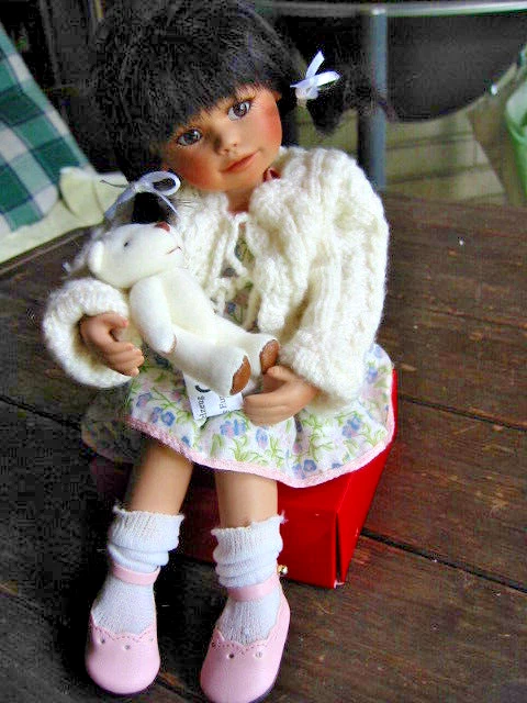 GABRIELE MÜLLER PORZELLAN Künstlerpuppe "CLARA" 30 cm Lim. 166 v. 750 ...