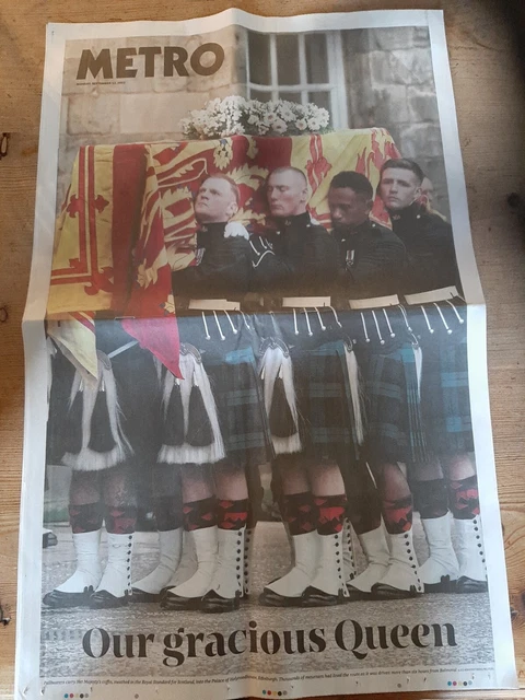 QUEEN ELIZABETH II METRO UK Newspaper Tribute 1926-2022 Sept 12th 2022 ...