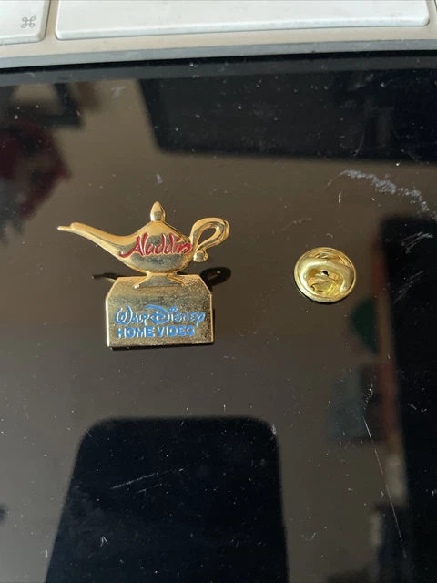 RARE PINS PIN'S - EURODISNEY - ALADDIN - WALT DISNEY HOME VIDEO - Signé DISNEY EUR 5,99 ...