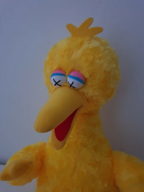KAWS X SESAME Street UNIQLO Jaune Big Bird Peluche Rare Neuf Avec ...