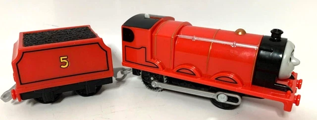 THOMAS THE TANK Engine Trackmaster Motorised Train No 5 James and ...