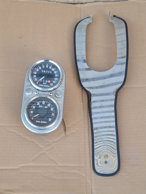 VINTAGE 1975 HARLEY Davidson Shovelhead OEM Speedometer Tachometer £161 ...