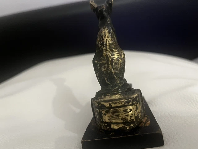 STATUETTE EN BRONZE représentant la déesse Bastet EUR 300,00 - PicClick FR
