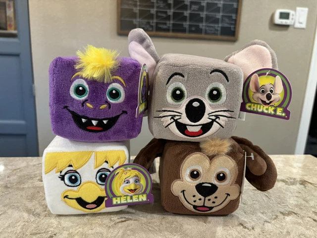 SET OF 4 Chuck E Cheese Stackable Cube Plush New Rare Collectible ...