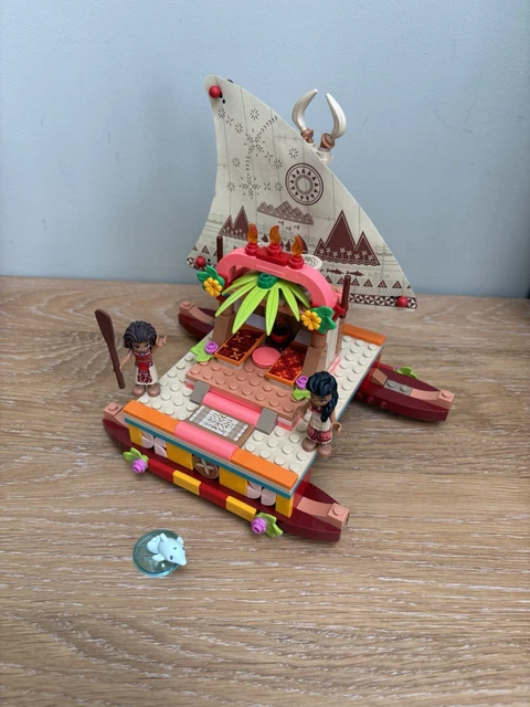 LEGO DISNEY PRINCESS Moana's Wayfinding Boat Set (43210) | VGC | 100% ...