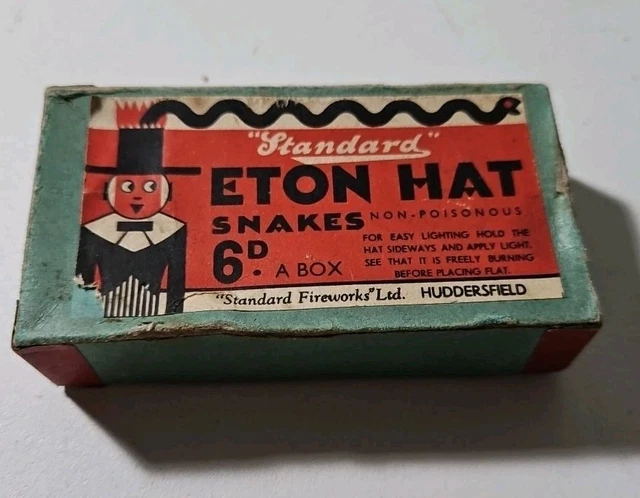 VINTAGE STANDARD FIREWORKS box ETON HAT snakes Empty Old Display £87.00 ...