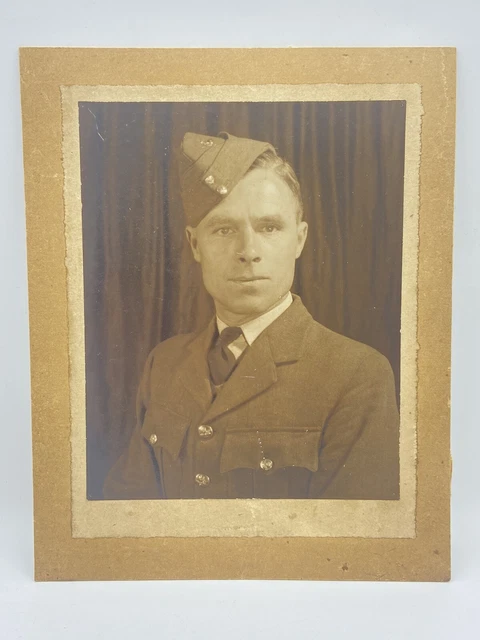 WW2 BRITISH ROYAL Air Force RAF Flight Lieutenant Cattrell Portrait ...