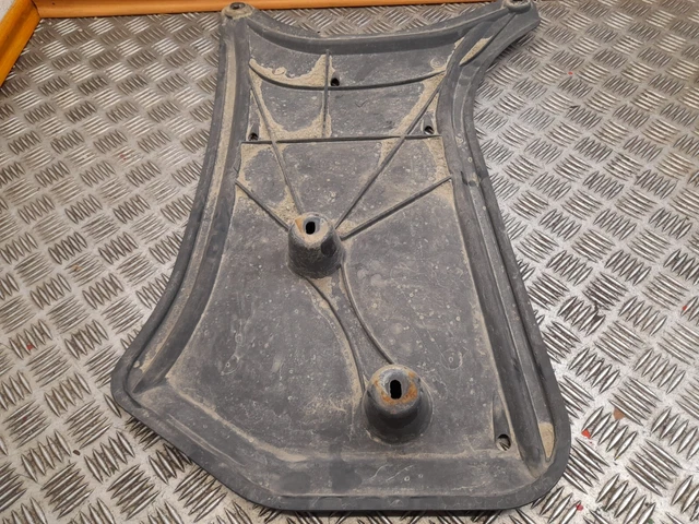 AUDI A4 B8 2,0 TDI Unterbodenverkleidung Unterfahrschutz 8K0825219 EUR ...