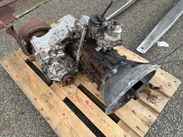 LAND ROVER DEFENDER LT77 GEARBOX & LT230 Transfer box £350.00 - PicClick UK