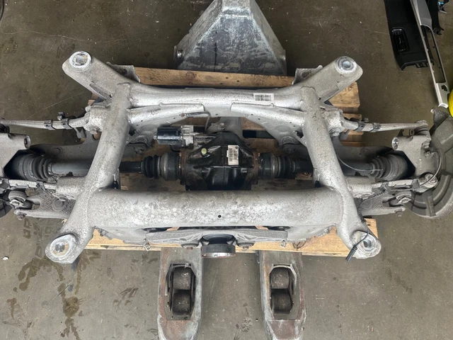 BMW M5 F10 Rear Subframe Complete Oem £1,150.00 - PicClick UK