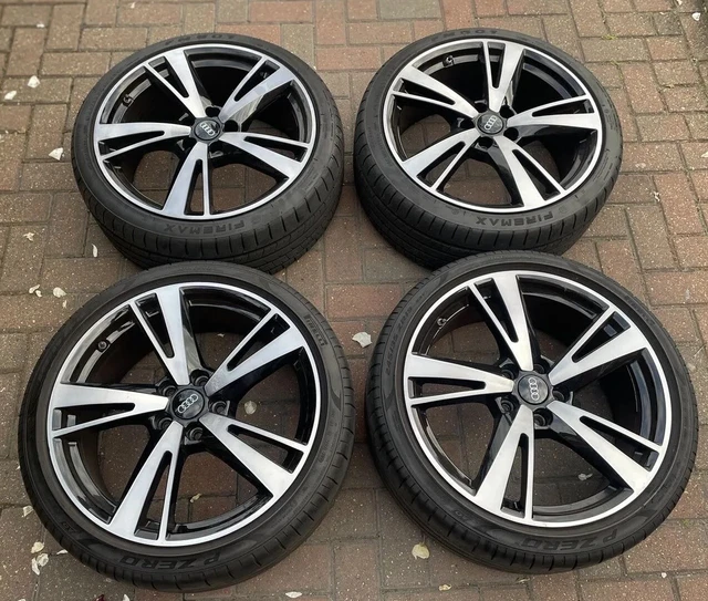 GENUINE AUDI RS3 8V 5 Twin Spoke Blade 19" Inch Alloy Wheel X4 8.5J £ ...