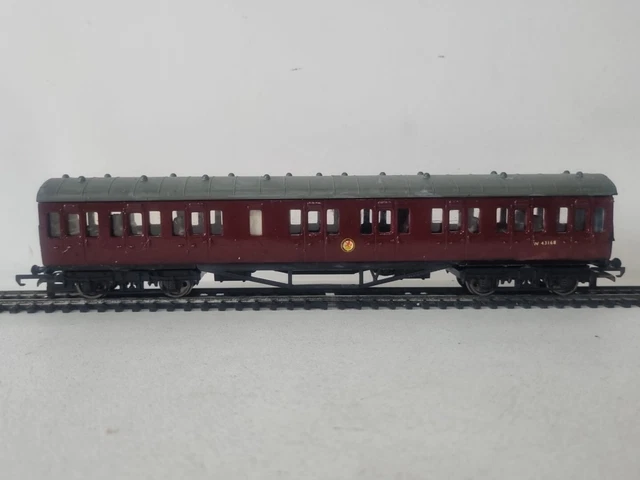 CODE 3 KIT Built Oo Gauge Lms Suburban 2Nd Class Carriage Coach Maroon ...