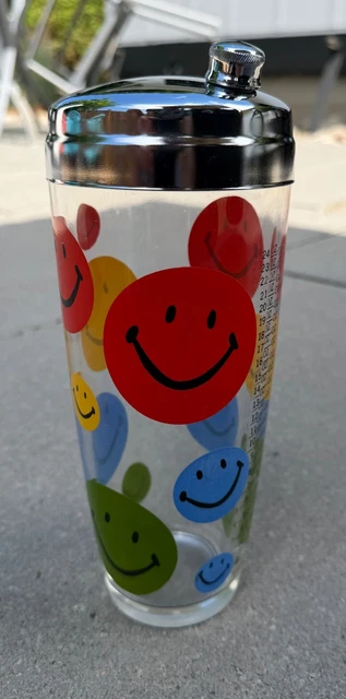 RARE VINTAGE 1960S-70S Hazel Atlas Smiley Face Cocktail Shaker With Lid ...