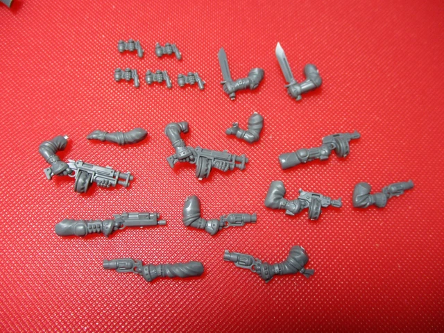 WARHAMMER 40K NECROMUNDA Orlock Gang Stub Pistols Swords Shotguns Bits ...