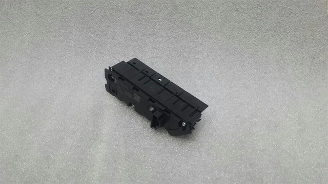 MERCEDES E CLASS W213 Switch A2139056603 Switch Volume £41.06 - PicClick UK