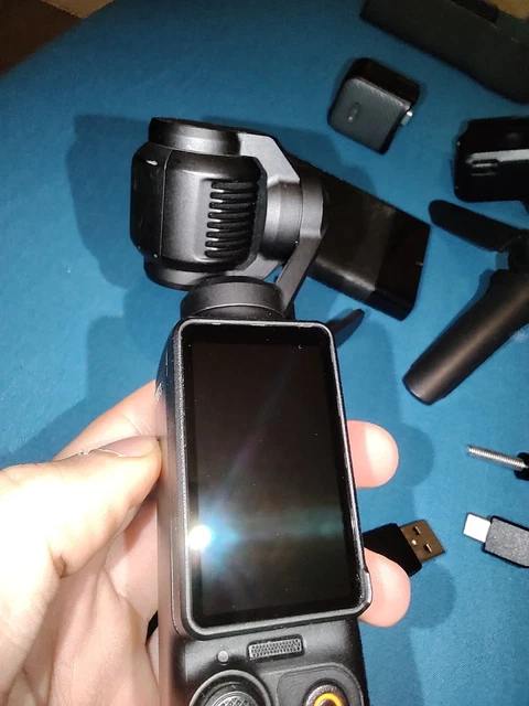 DJI OSMO POCKET 3 Creator Combo Handheld 4K Gimbal Stabilizer Camera £ ...
