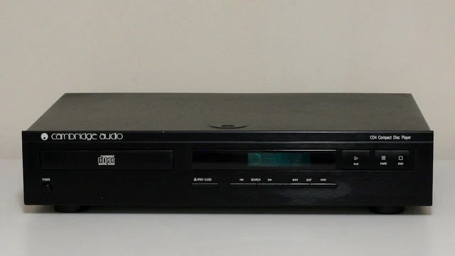 CAMBRIDGE AUDIO CD4 CD player. Pink Triangle DAC. Good working order. £ ...