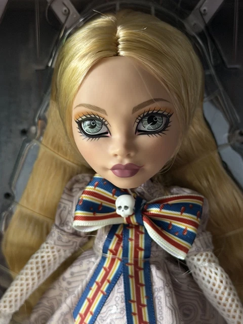 MATTEL CREATIONS MONSTER High Skullector M3GAN MEGAN Doll UK BNIB £89. ...