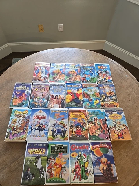 WALT DISNEY & WB universal VHS Collection of 21 VHS Tapes (2) £7.75 ...