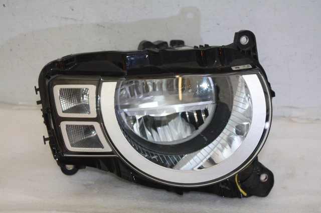 LAND ROVER DEFENDER L663 Right Side LED Headlight 2022 L8B2-13W029-AF £ ...