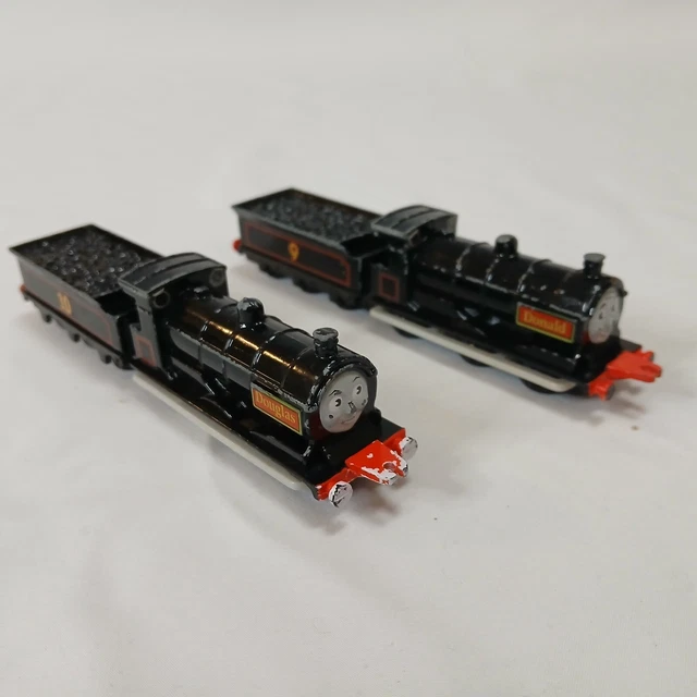 THOMAS THE TRAIN Douglas And Donald Ertl Vintage 1992 Diecast Tank ...