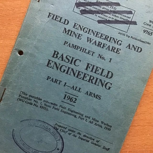 ORIGINAL BRITISH FIELD Engineering+Mine Warfare Pamphlet/Basic Field ...