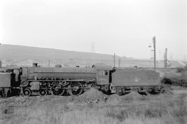 35MM RAILWAY BLACK and White Negative B1 61051 at Canklow £1.75 ...