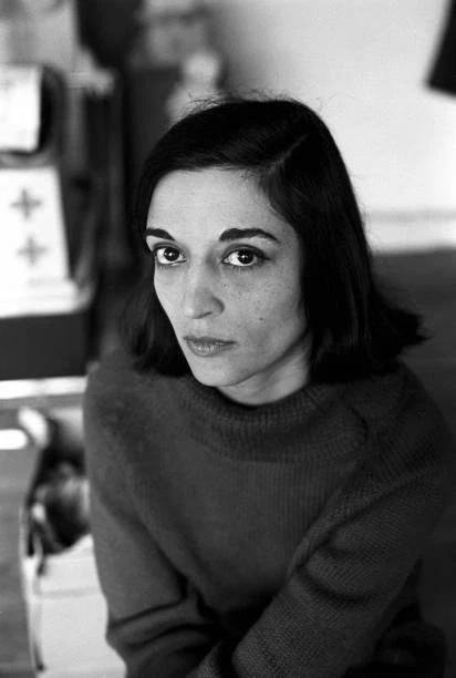 POP ART SCULPTOR Marisol Escobar known as Marisol in her studio 1963 ...