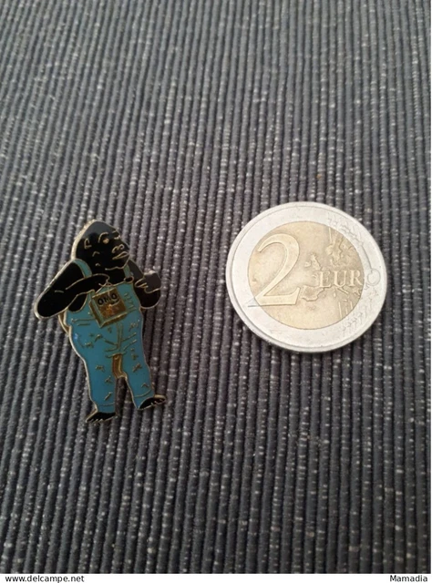 PIN'S PINS LESSIVE Omo Crapoto Singe Maousse Costo EUR 1,20 - PicClick FR