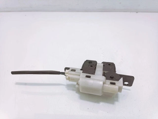 RENAULT CLIO II 2003 Serrure de loquet coffre 8200076240 ARA292155 EUR ...