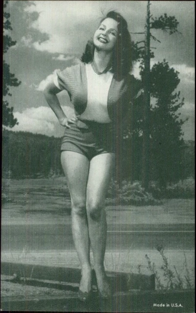 Sexy 1940s Scantily Dressed Pin Up Girl Arcade Mutoscope Card 3 Eur