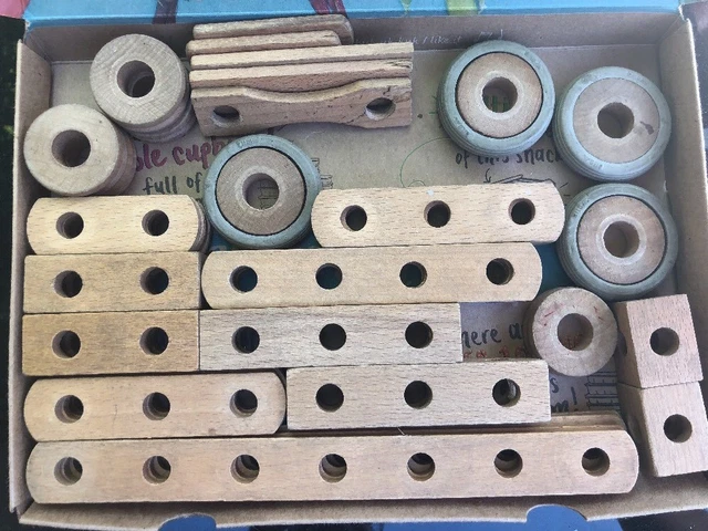 LEGO BILOFIX WOODEN Construction Set 3 Parts Assorted As Picture - 40 ...