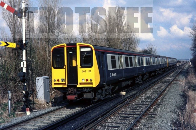 35MM SLIDE BR British Rail Electric EMU Class 508 508122 c1986 Original ...