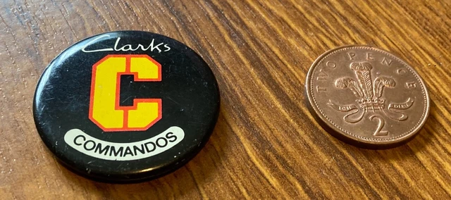 VINTAGE CLARKS COMMANDOS pin badge 80s EUR 4,68 - PicClick FR