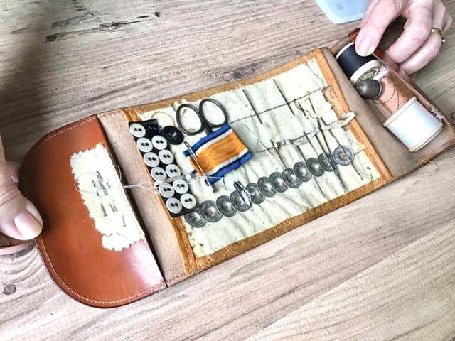 A VERY RARE WW1 Military Officers Emergency Leather Sewing kit Case ...